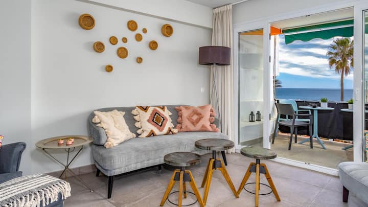 Beach Line Gem/paradise Found - Fuengirola