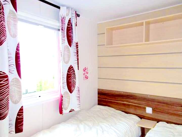 Bungalow Confortable à Gastes Avec Piscine - Parentis-en-Born