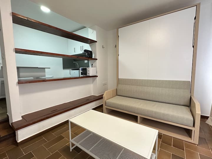 Porthos 112 - Cadaqués