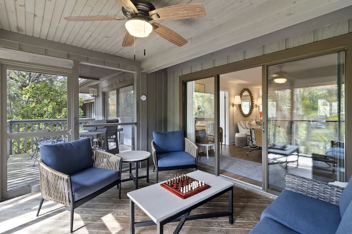Modern Home Close To Beach + Night Heron Park - Kiawah Island, SC