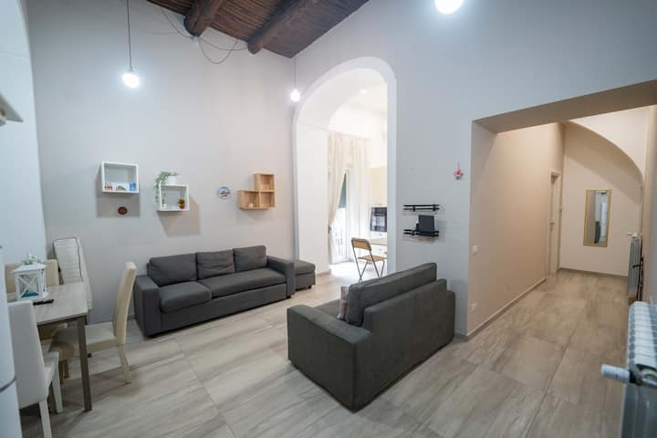 La Casa Di Lucia - Napoli