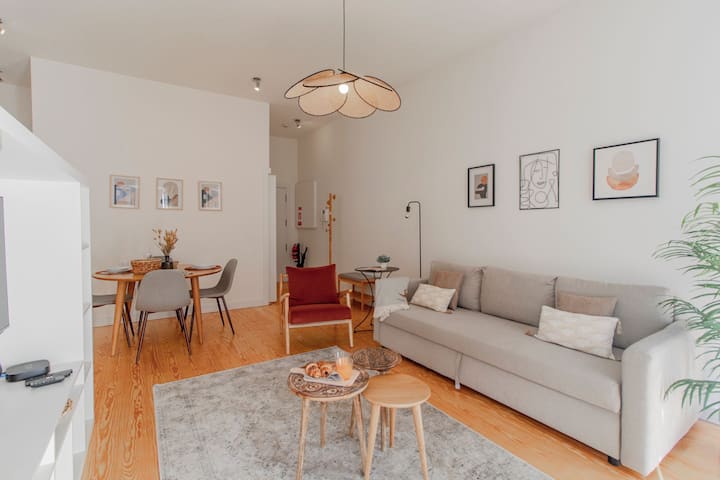 Virtudes Flat W/ Ac & Balcony By Lovelystay - Oporto