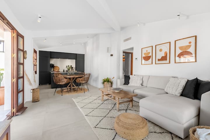 Amazing 2 Bedroom Penthouse At Golden Mile - Marbella