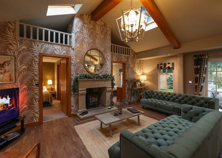 Grand Fir - The Hollies Retreats - Tarporley