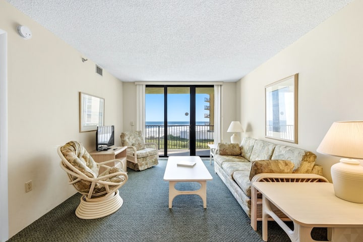 Weekly Special! Beachfront Pool & Balcony ~ Ot203 - New Smyrna Beach, FL