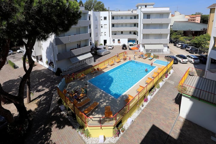 Residence La Pigna - Bilocale 3+2 Vista Piscina - Rosolina Mare