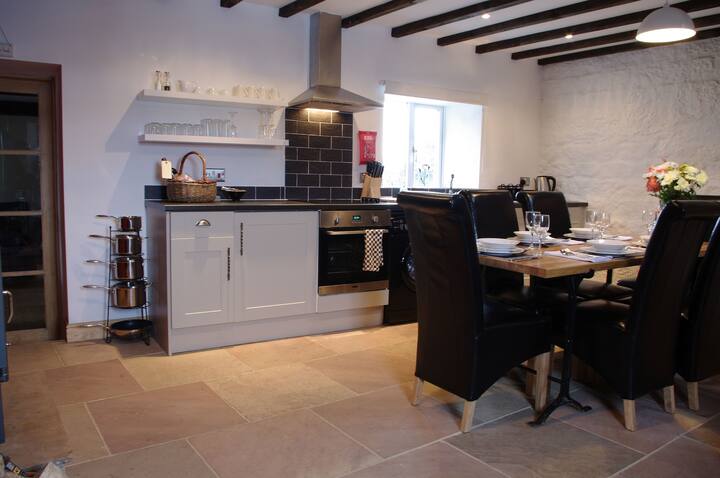 Country Hideaways | The Hay Barn | Grewelthorpe - Masham