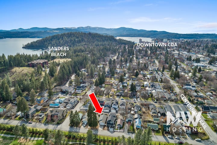 Autumn Strolls & Winter Nights By Elk Point - Coeur d'Alene, ID