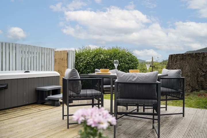Benyvrackie - Premium Dog Friendly Lodge W/hot Tub - Pitlochry
