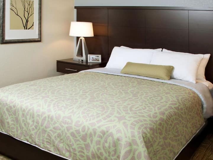 Enjoyable Stay! Lounge In The Pool, Free Breakfast - Santa Clara, CA