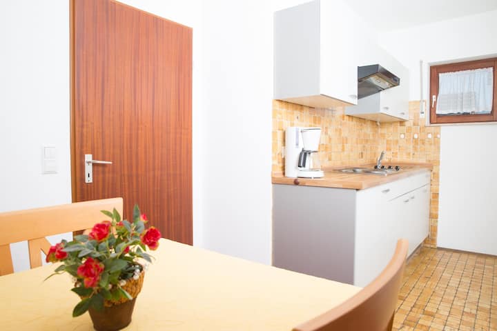 Ferienwohnung Mit Terrasse - Langenargen