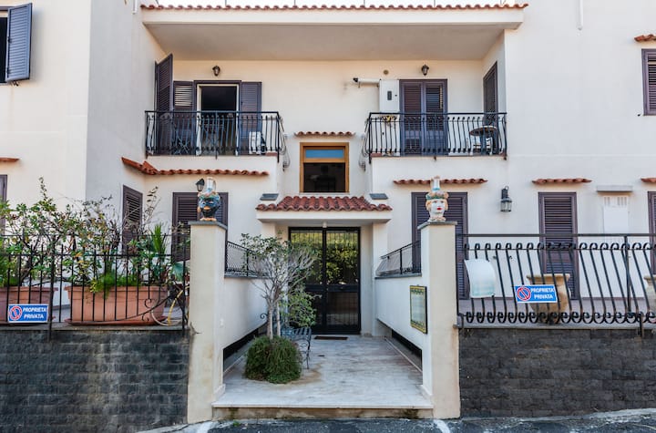 Ortensia Apt - Casa Piera By Wonderful Italy - Aci Castello