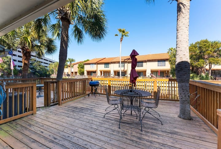 Lagoon Life! On The Fishable Canal! - Panama City Beach, FL