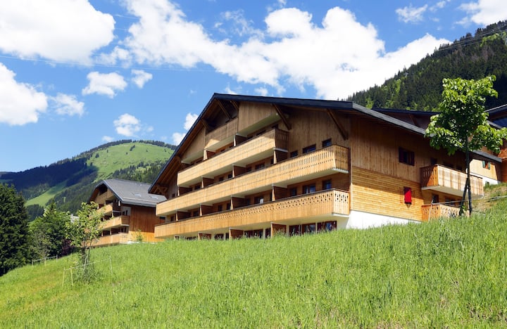 Appart + Balcon | Navette Gratuite Aux Pistes - Monthey
