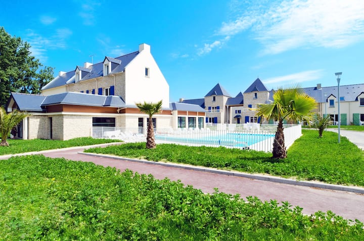 Cute + Rustic Saint-malo House | Private Entrance! - Saint-Benoît-des-Ondes