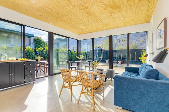 Blackhaus B Suite By Avantstay | Modern Spaces - Palm Springs