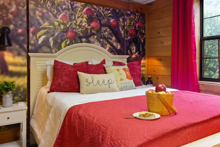 Gameroom+hottub+flat& Paved+7 Min To Dt Blueridge! - Blue Ridge, GA