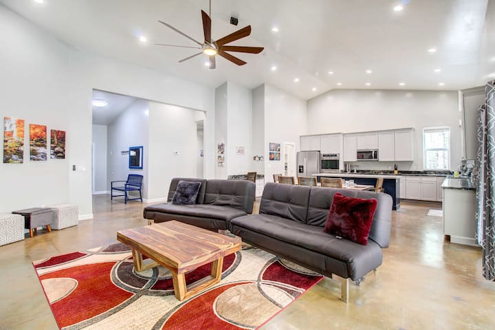 Pinetop-lakeside Home W/ Private Hot Tub & Bar - Pinetop-Lakeside, AZ