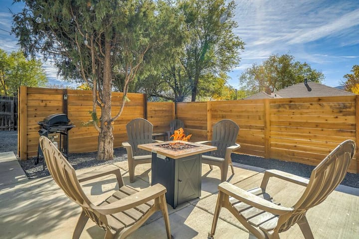 Kiowa Studio! Pet-friendly Studio W Bbq & Fire Pit - Colorado Springs, CO