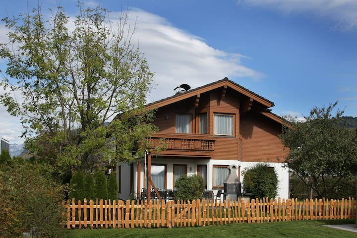 Chalet Badia In Zell Am See With Garden And Sauna - Zell am See