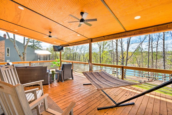 Townville Lake House W/ Private Dock, Kayaks! - Sadlers Creek State Park, Anderson