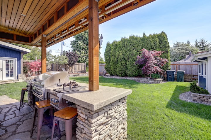 Bellingham Vacation Rental W/ Private Deck - Ferndale, WA