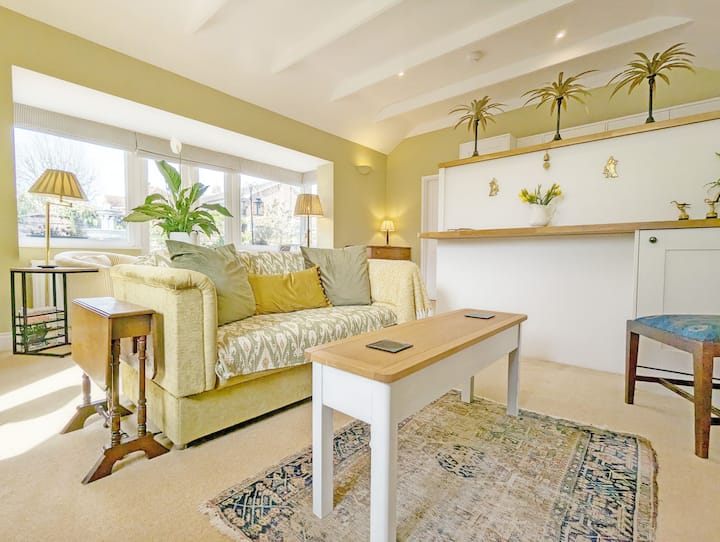 Palm Tree Cottage - Chichester