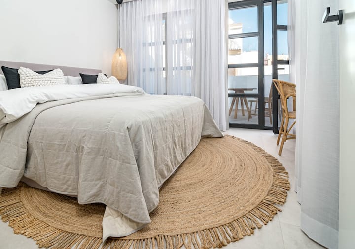 A8 - Seaclub Suites By Roomservices - Estepona