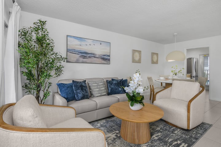 Beach Luxury - Naples, FL