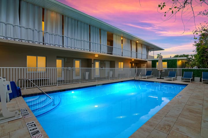 Hidden Gem - Naples, FL