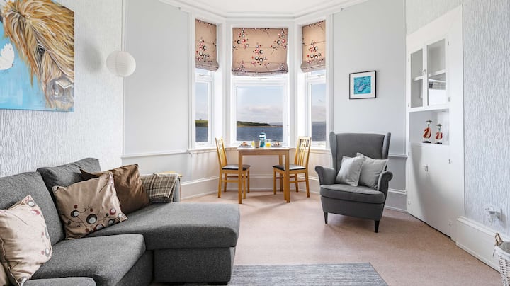 Beachfront Apartment With Stunning Sea Views - Isle of Arran
