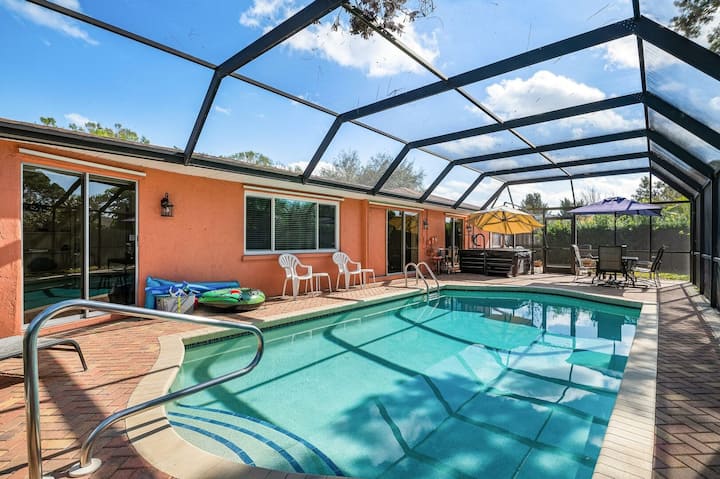 Swaying Palms! Heated Pool/jacuzzi,close To Beach! - Bradenton, FL