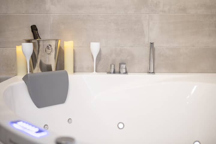 Tussaud Spa 75m2 City Center Up To 4 - Colmar