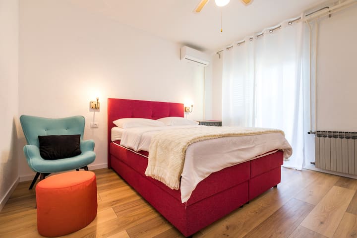 S-2495-h Chambre Avec Le Balcon Mali Losinj, - Mali Lošinj