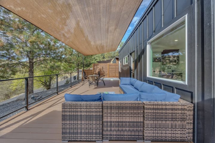 Lake Simtustus Resort Eagles Landing Tiny Home B- - Madras, OR