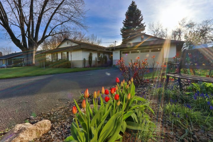 Fernhaven Welcomes You - Walla Walla, WA