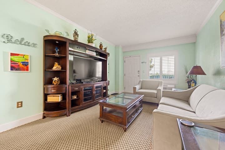 Sunset Surf At Villas Of Hatteras Landing 114 - Hatteras, NC