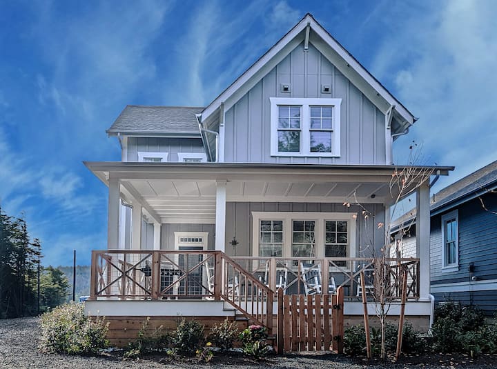 Seabrook's Krusty Krab: Dog Friendly, Hot Tub - Moclips, WA