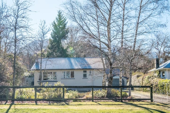Create Memories In This Kiwi Classic Bach - Hanmer Springs