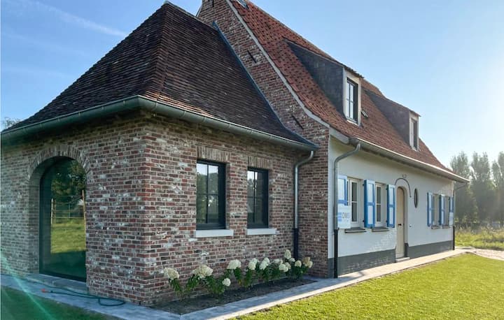 Lovely Home In Knesselare With Wifi - Beernem