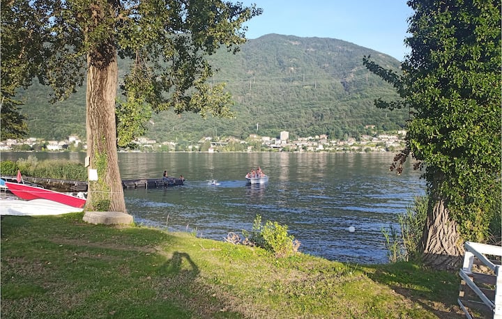 2 Bedroom Nice Apartment In Omegna - Omegna