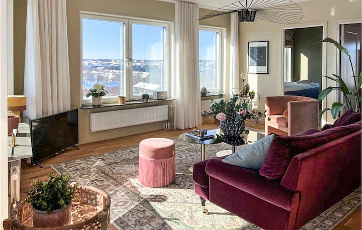 3 Bedroom Lovely Apartment In Uppsala - Uppsala