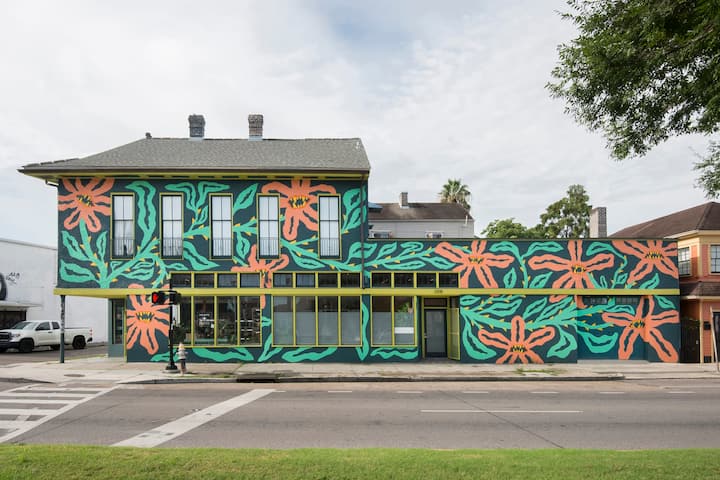 Fab Marigny | 2bd Flat | Close To French Quarter - Chalmette, LA