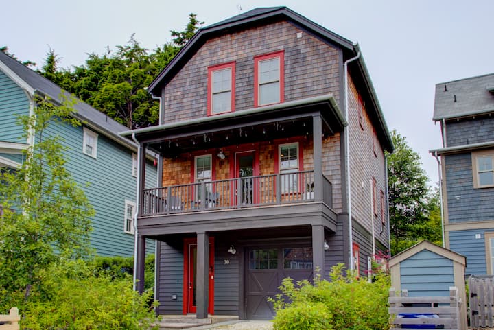 Beachwood: Dog-friendly & Vehicle Charging Station - Moclips, WA