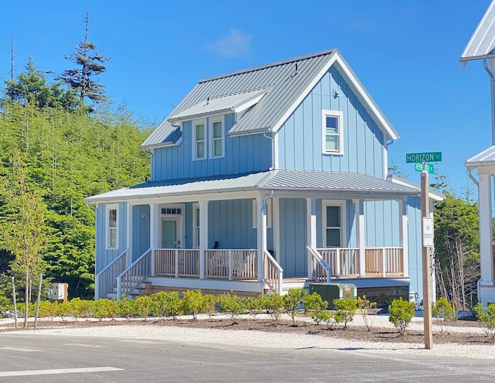 Seabrook's Flip Flop Inn, Enjoy Great Views! - Pacific Beach, WA