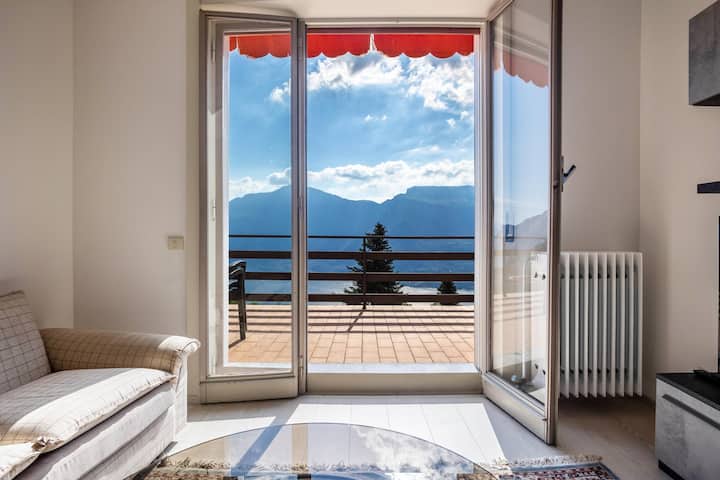 Wohnung Mit Grandiosem Ausblick - Malcesine