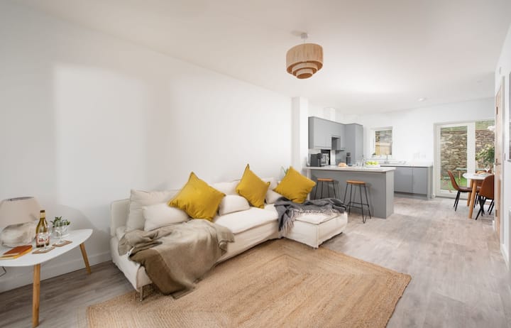 Heart Of Hayle - Free Wifi & Parking - Pet Welcome - Hayle