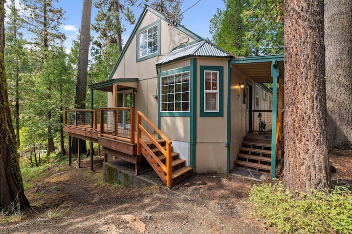 Rivers Resort Cabin #3 - Strawberry, CA