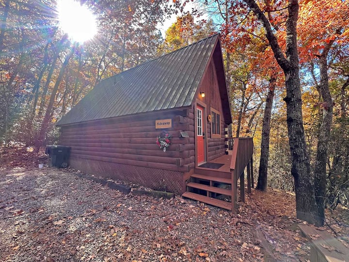 Hideaway Cabin - 5 Minutes From Downtown - Bryson City, NC