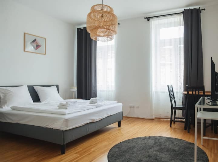 Fabulous Viennese Apartment - Wiedeń